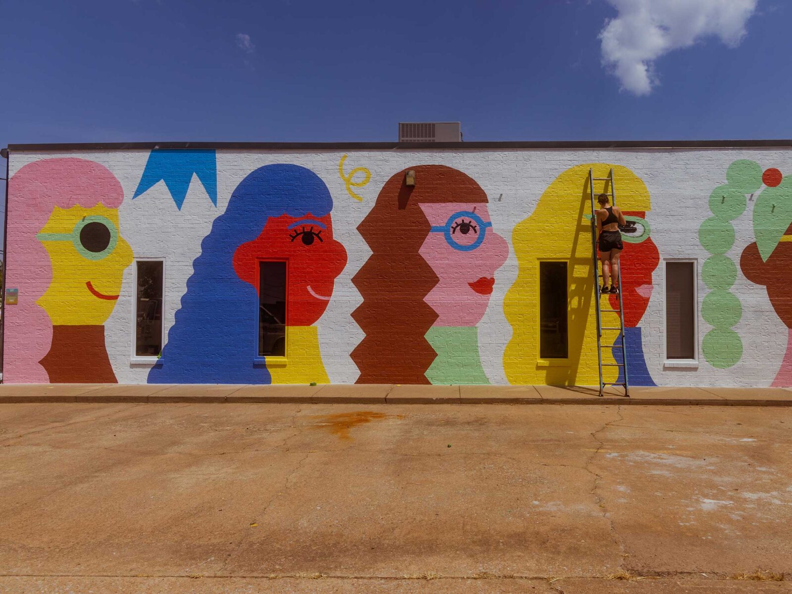 Monumental Woman – Art Edmond