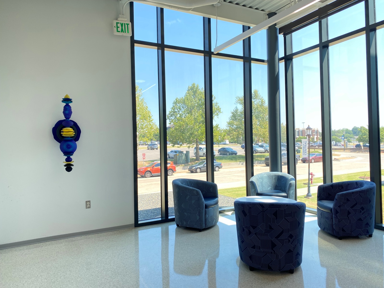 Visions in Blue – Art Edmond